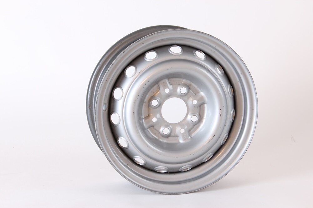 Wheel steel rim silver 1 piece 4.5 x 13 Alfasud price for set on requ
