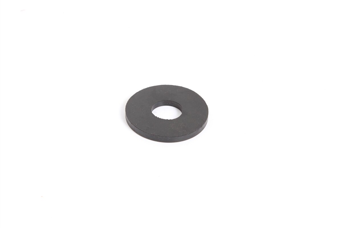 Rubber disc for outer warning triangle Alfa 105/115 NEW