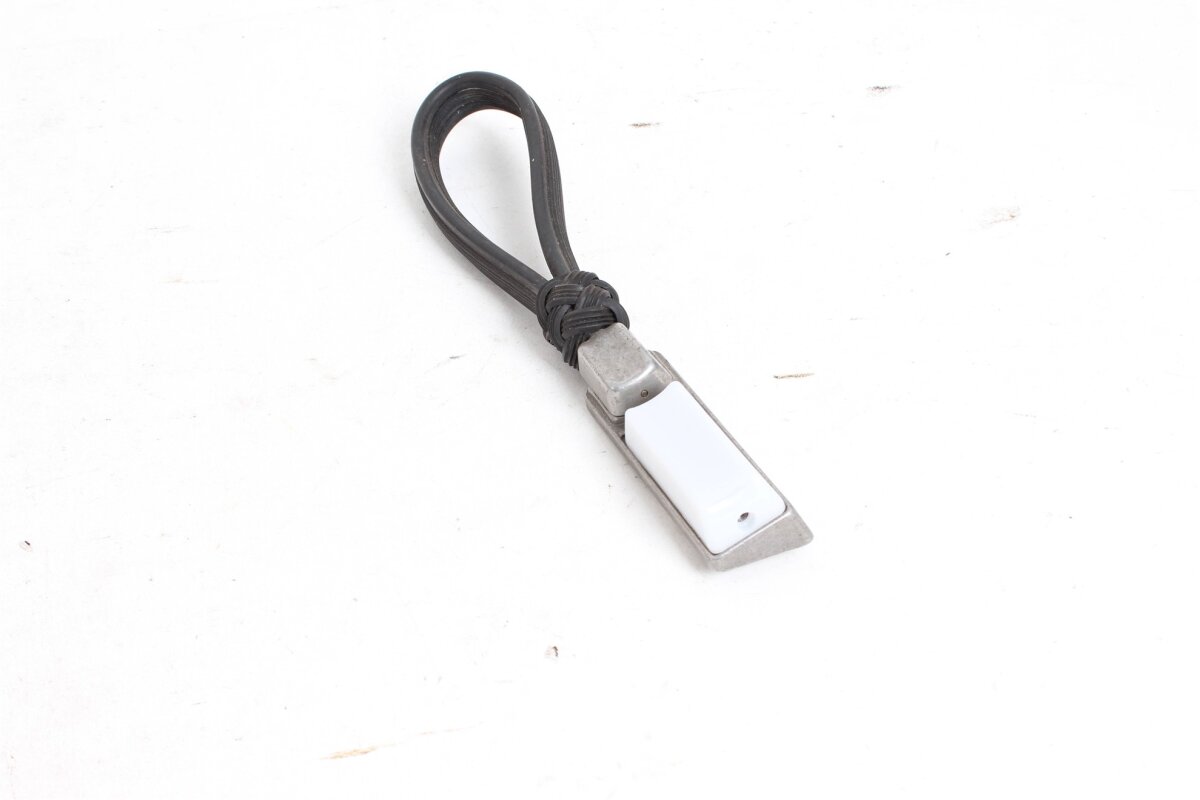 Interior light, right, with folding handle loop, Giulia possibly Bert