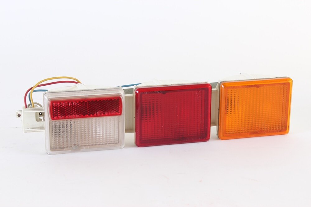 Rear light, right, complete, Alfetta Lim. + Lamborghini Countach OLSA